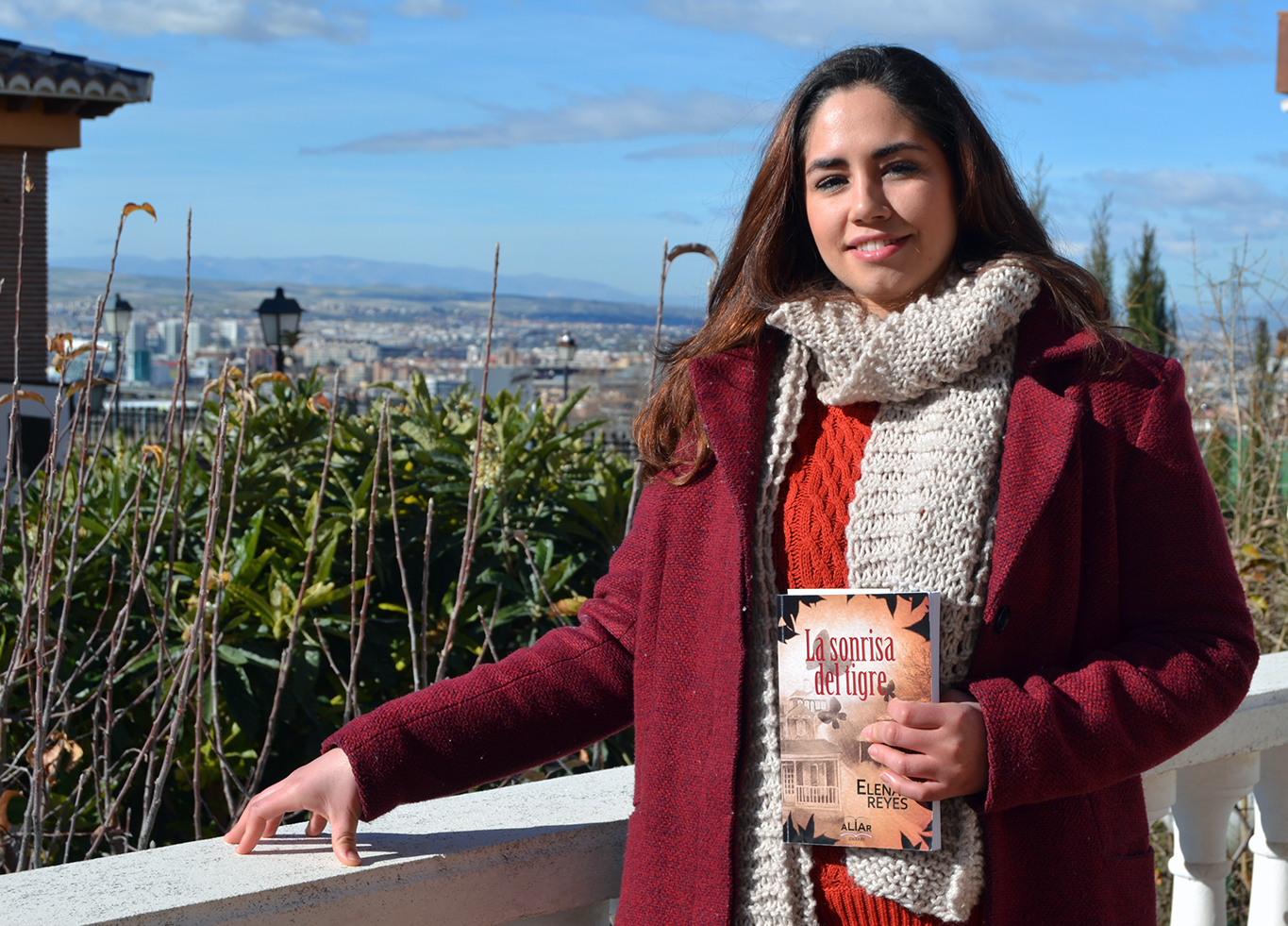 Elena Reyes presenta esta tarde en la Biblioteca Francisco Ayala su ...